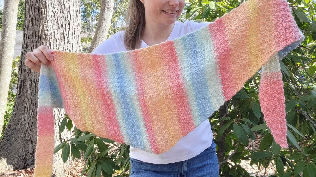 Driftwood Skinny Triangle Scarf: FREE Crochet Pattern - From: Nicole's ...